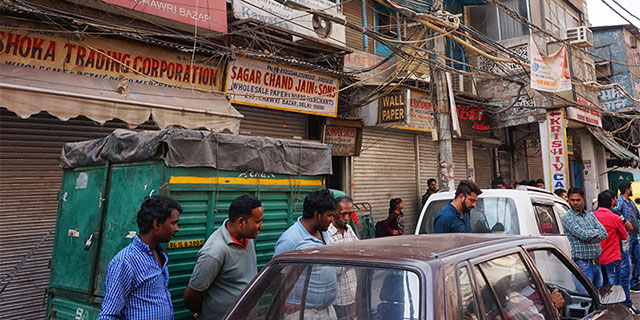 Causes of Urban Poverty in India : How to Improve Life In the Slums